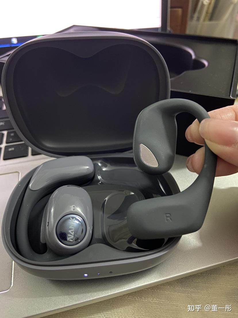 2024年双11耳机选购：南卡OE Pro2开放式蓝牙耳机，音质与佩戴的双重革新 - 知乎