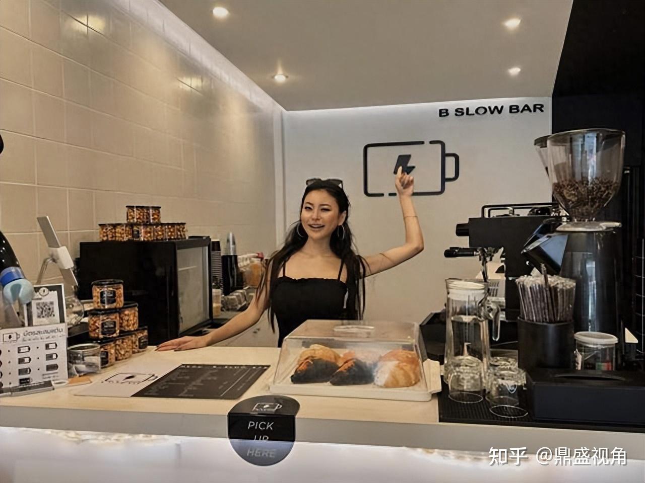 双馨女演员,蕾·莉尔·布莱克 Rae Lil Black ,详细介绍加多图赏析 知乎