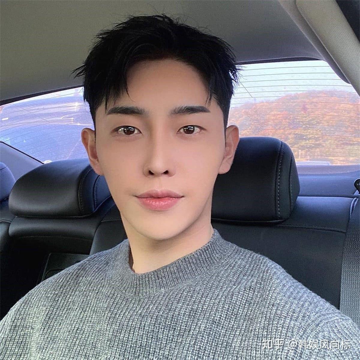 这位前男偶像承认，他曾被其他成员欺负，导致他退出组合！ - 知乎