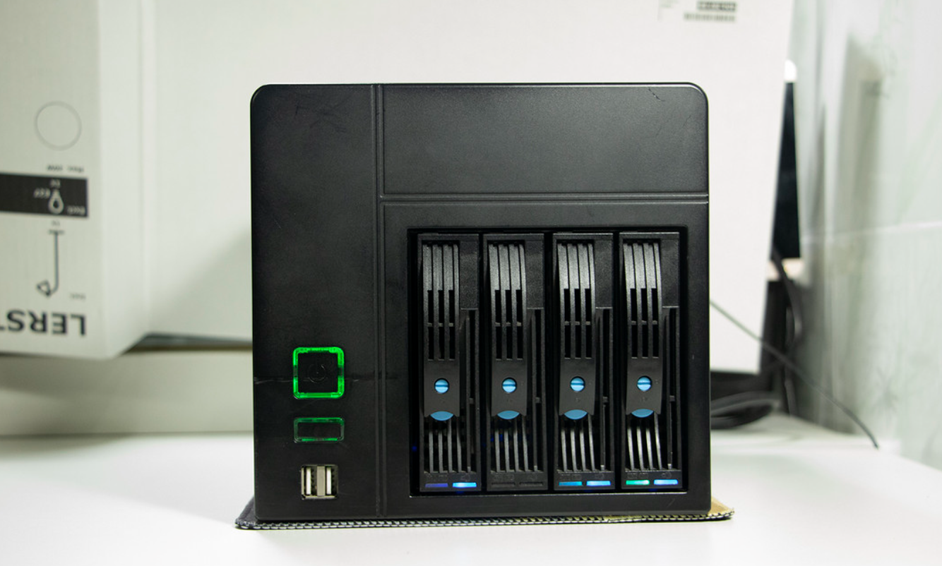 个人专属首页！NAS上安装Homarr导航页，美观、简洁、大方的导航面板！ - 知乎