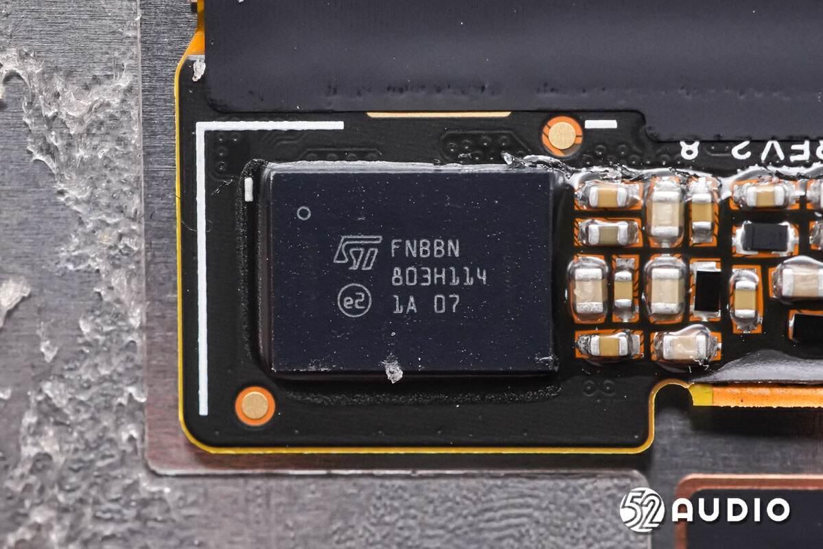 三星Galaxy Z Flip折叠屏手机拆解，精密铰链自由旋停，强磁磁铁稳定固定 - 知乎