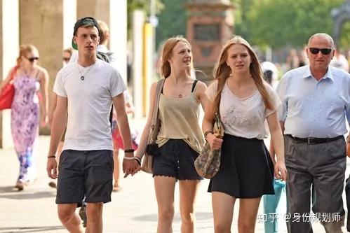 华裔排第7！加拿大人口最多的族裔竟然是... - 知乎