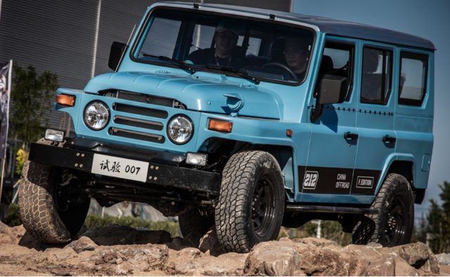 比大G更有历史！全新BJ212曝光，硬派SUV还有前景么？ - 知乎