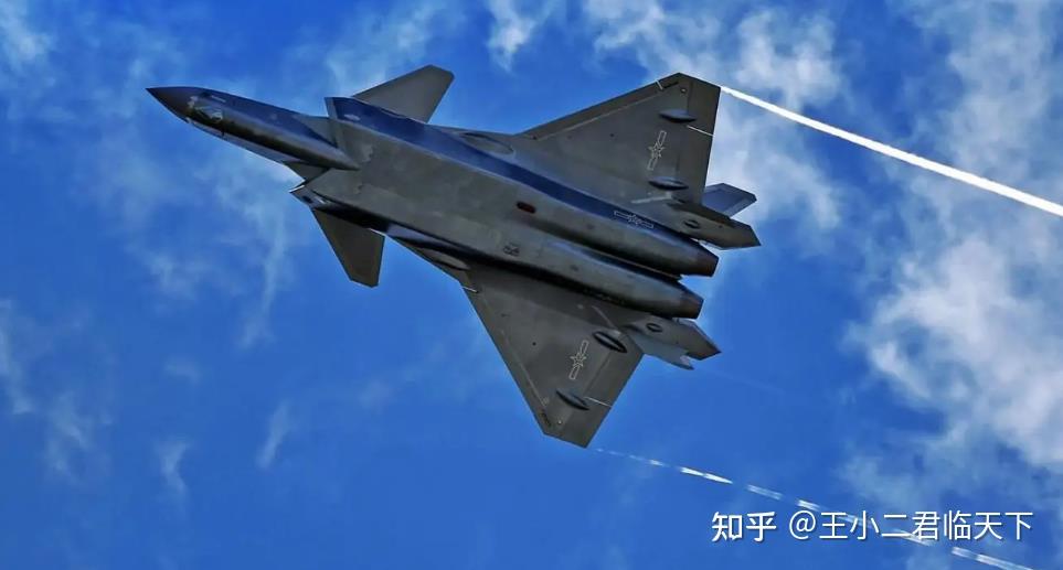 苏57和F35罕见同场竞技，到底谁更厉害？为何都不是歼20的对手？ - 知乎