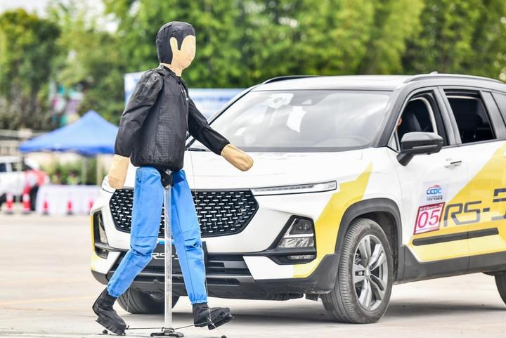 都说AEB功能很实用，那么它的普及程度究竟如何？ - 知乎