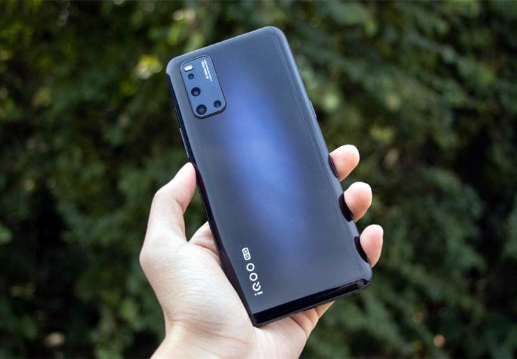 麒麟990都看不上，还来天玑800U？跑分相差11万 - 知乎