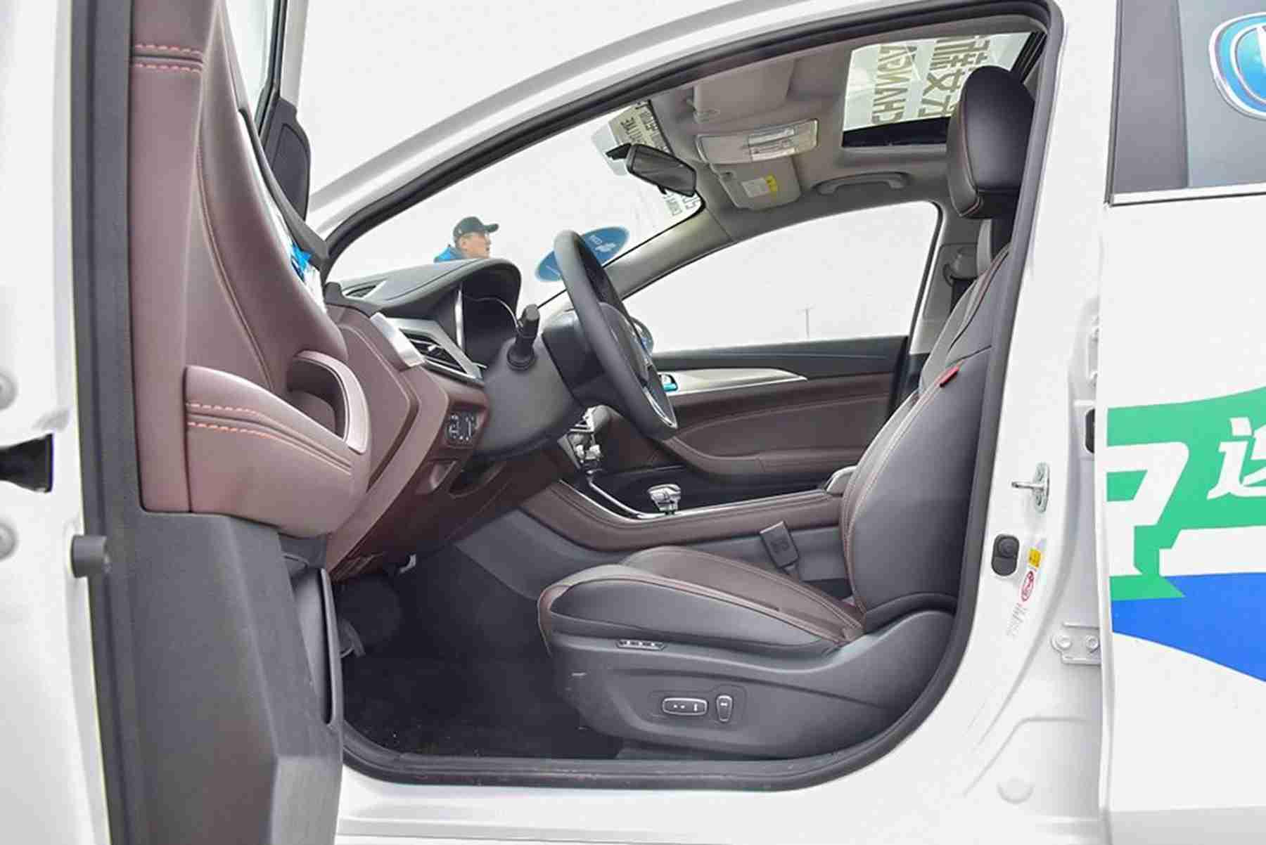 长安逸动EV460共享版上市！补贴后13.99万元 - 知乎