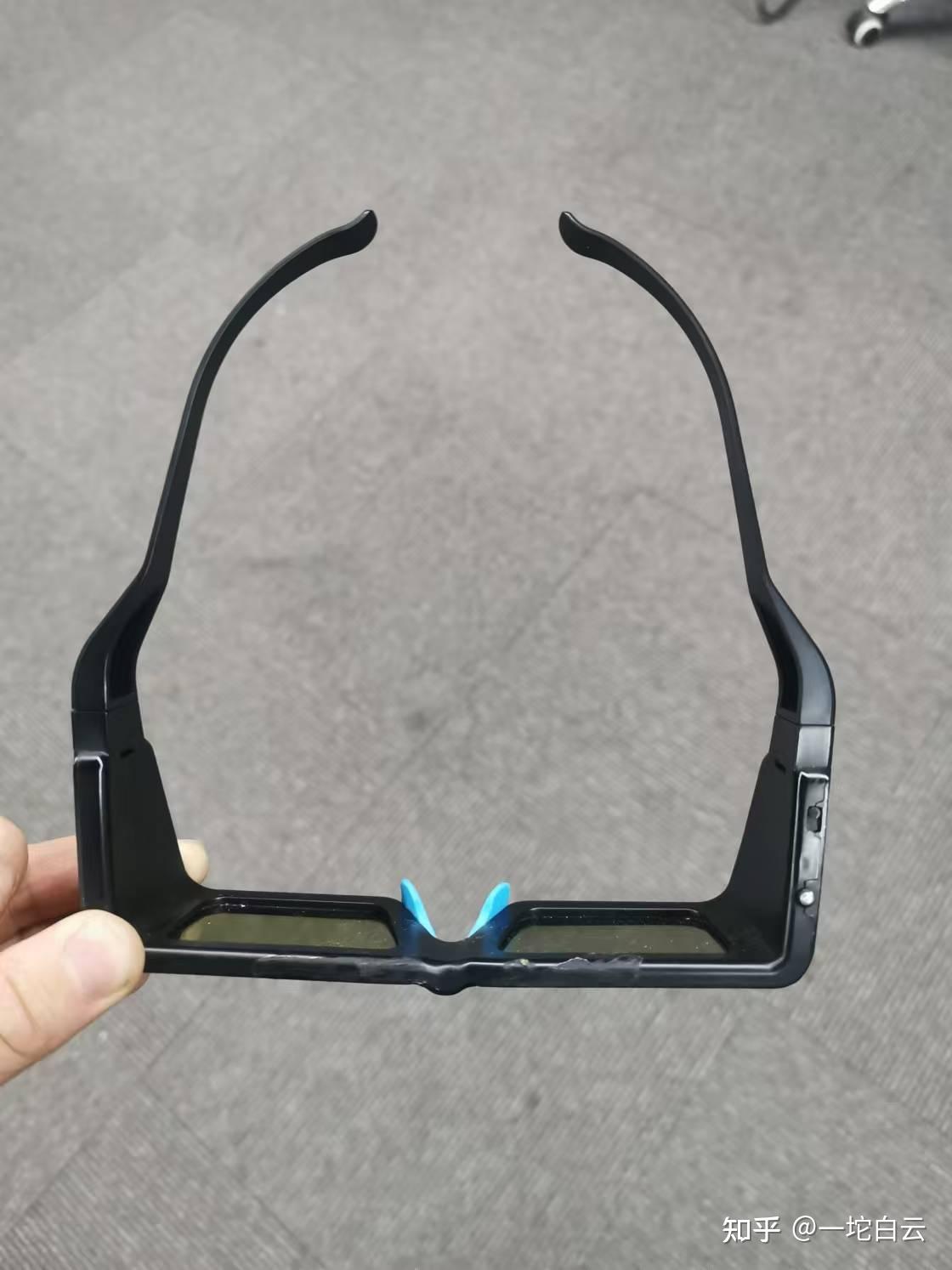 【每天一款VR设备】Volfoni EDGE RF 射频3D液晶快门眼镜及RF50发射器 - 知乎