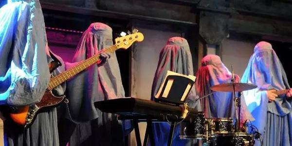 在阿富汗玩摇滚的女生，首先要不怕死 - 知乎