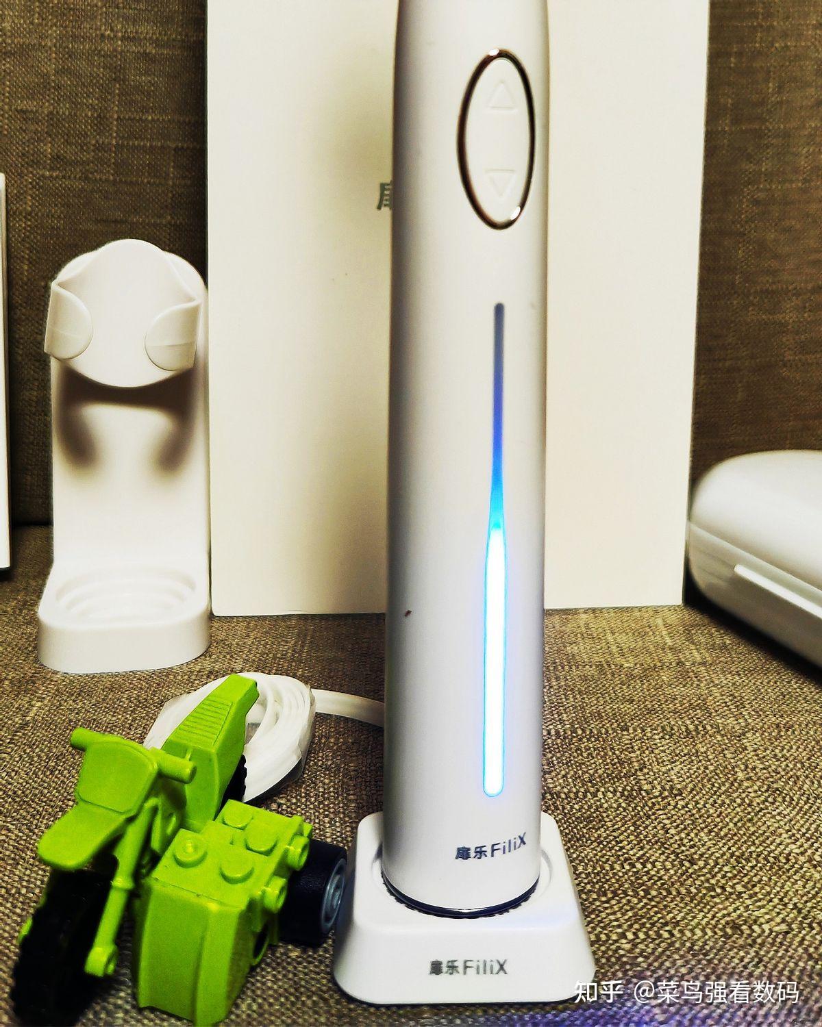 人人都能用的扉乐FiliX TIE系列电动牙刷来了！ - 知乎