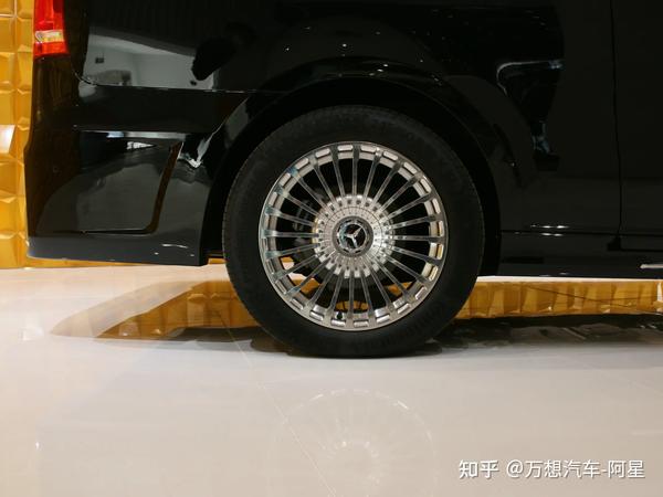 全新23款奔驰商务车V260L，升级改装满天星前脸，全车碳钎维内饰 - 知乎