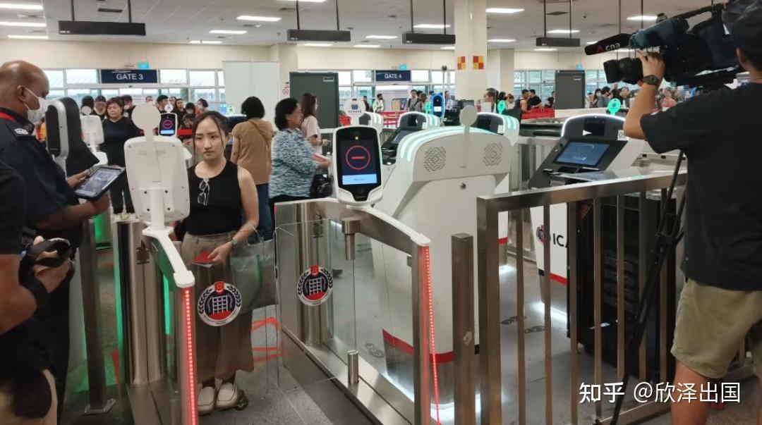 新加坡和马来西亚通关作出重要改变，最快24秒通关 - 知乎