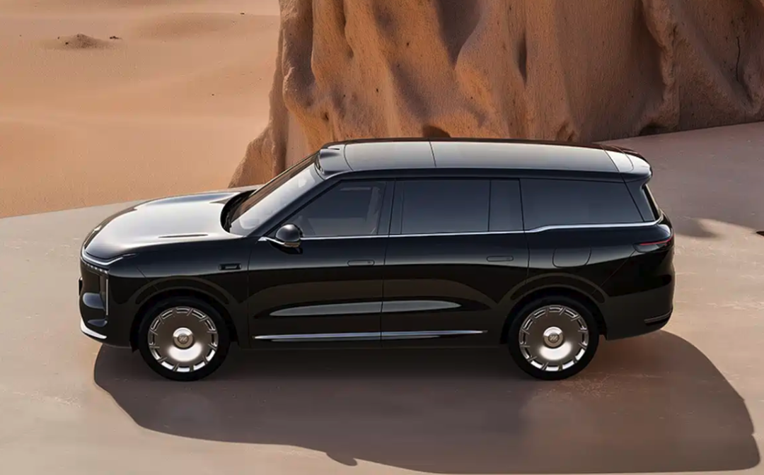 智己LS9上市：相比问界M8领克900有何优势 - 知乎