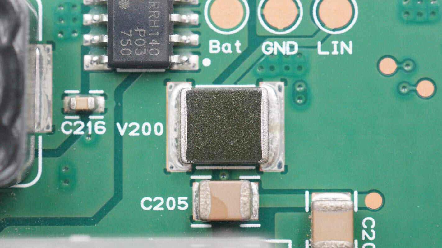 拆解报告：GEELY吉利汽车手机无线充电模块WPC-CN-001 - 知乎