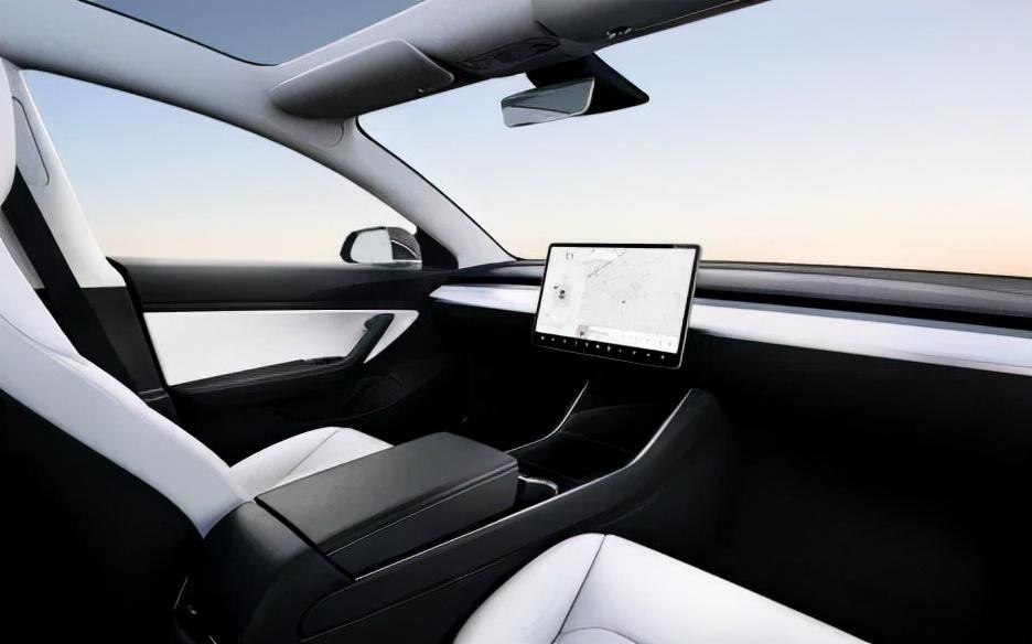 特斯拉16万新车「Model Q」曝光！两厢掀背造型，没有方向盘和踏板 - 知乎