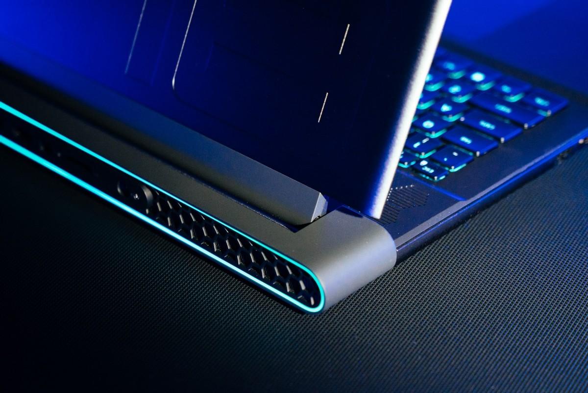 外星人Alienware m18评测：细节拉满，游戏体验新王者 - 知乎