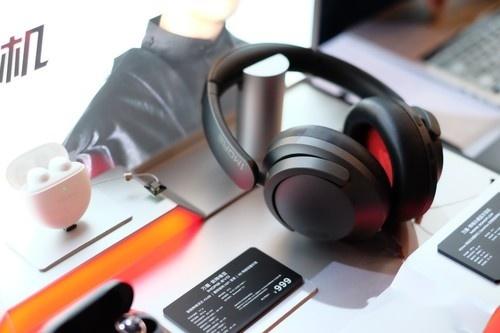 【ZHiFi体验会】1MORE展台展出众多人气产品 - 知乎