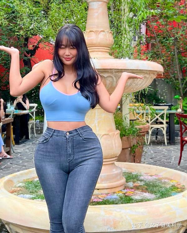 再分享一期BBW女神！丰乳肥臀，但是没什么肌肉，切换一下欣赏体验！ - 知乎