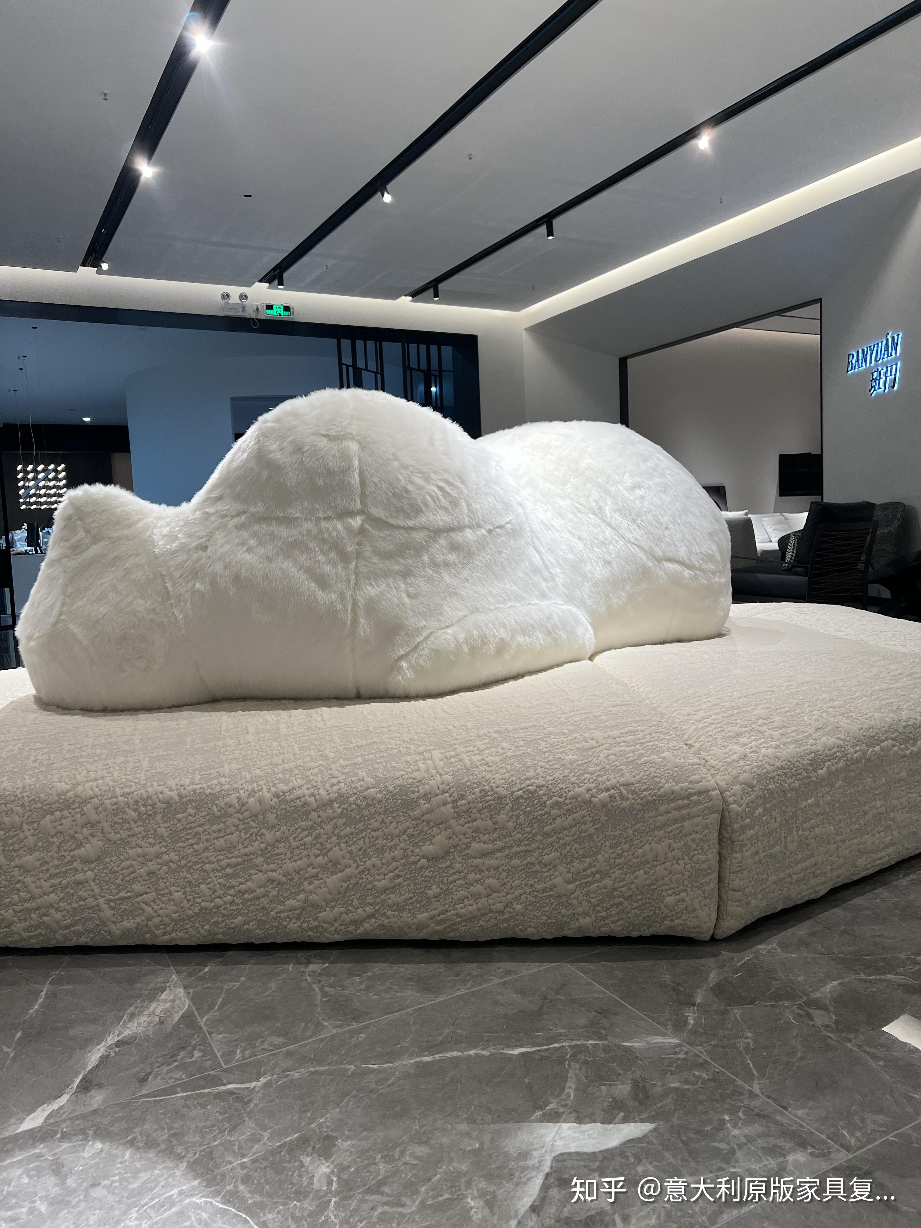 被种草|软萌萌超级可爱的北极熊Edra pack沙发 意大利原版复刻 - 知乎