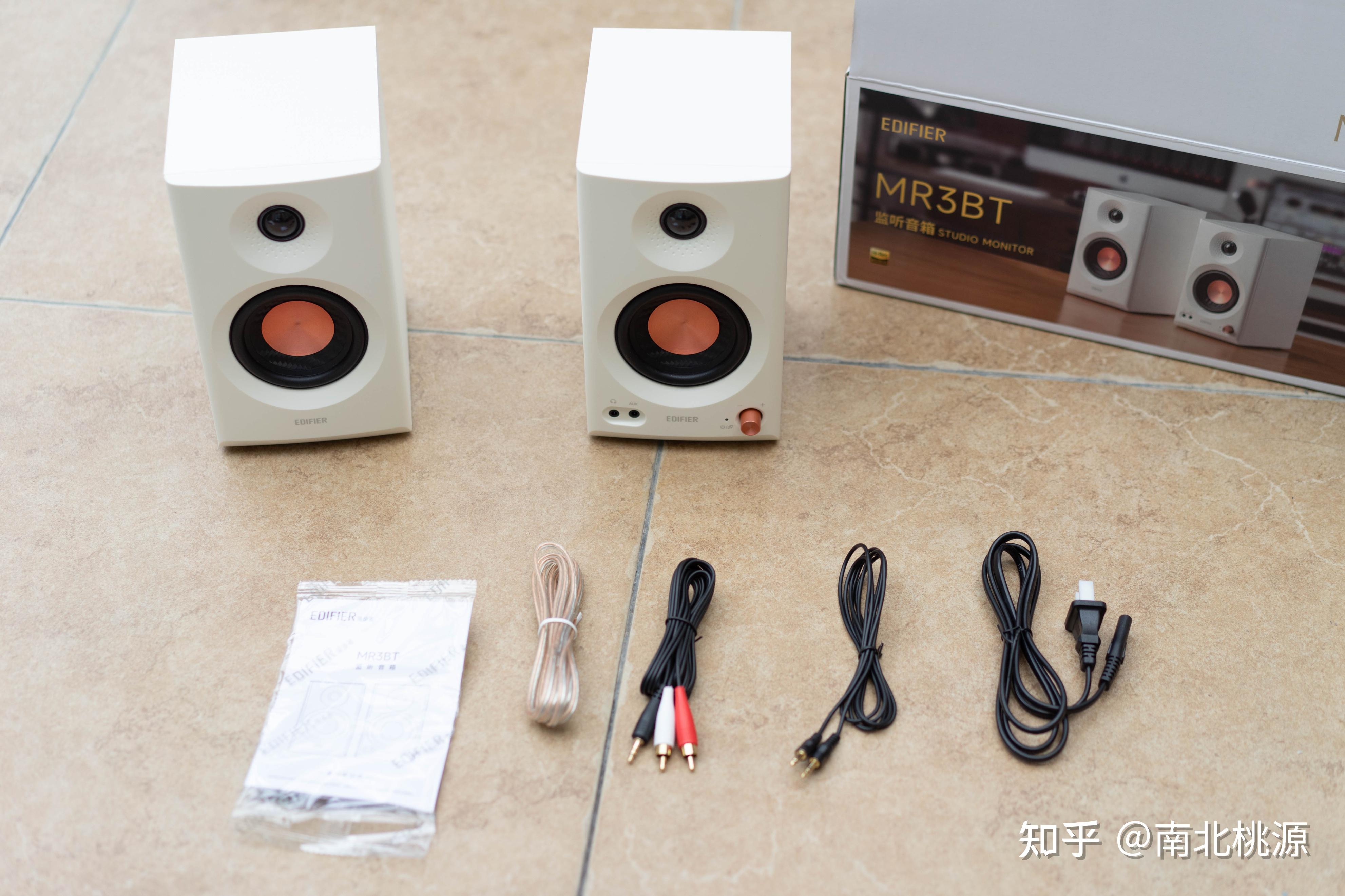 拆解监听音箱！MR4地位不保？漫步者MR3BT靠性价比轻松躺赢 - 知乎