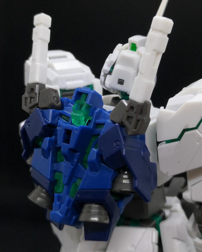 万代RG 机动战士高达UC RX-0 全装甲独角兽高达 - 知乎