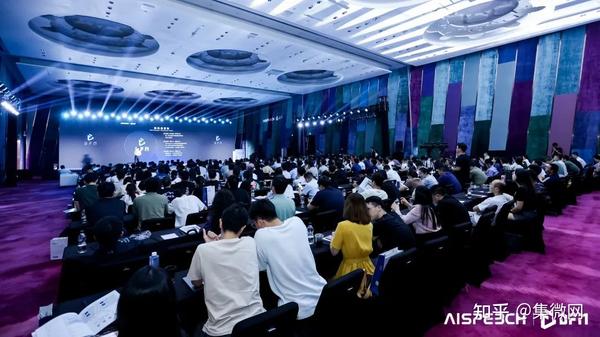 一桩事先公开的“AI攻坚战”，思必驰DFM-2大模型冲上“高地” - 知乎