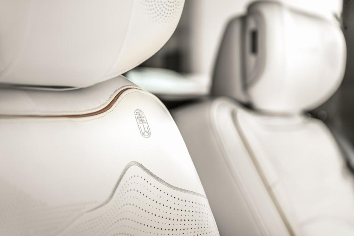 中国MPV扛把子 传祺M8宗师系列正式上市 售价26.98万元起 - 知乎