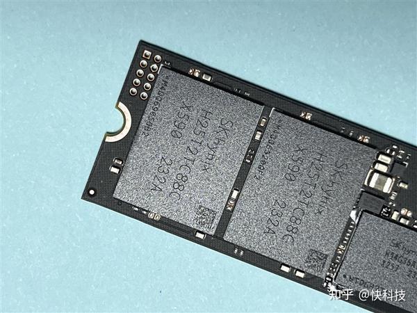首秀就冲上PCIe 4.0 SSD巅峰！Solidigm P44 Pro 1TB评测：缓外也有1.4GB - 知乎