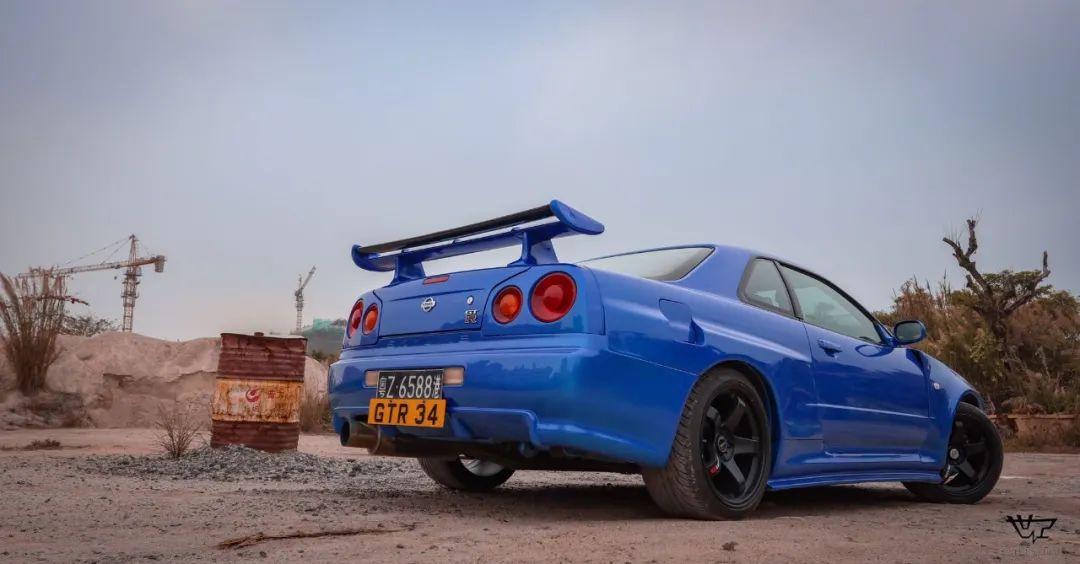 摄影大片02 | 日产末代Skyline GT-R，JDM粉心目中的战神 - 知乎