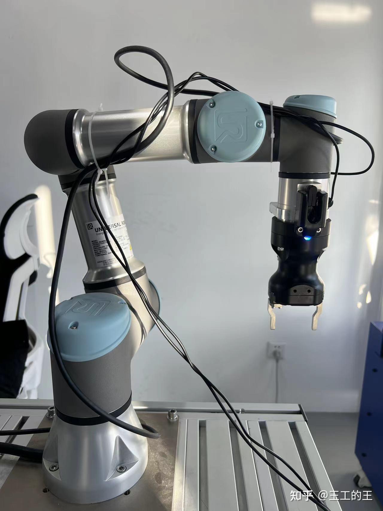UR协作六轴机械臂使用方法及心得 - 知乎