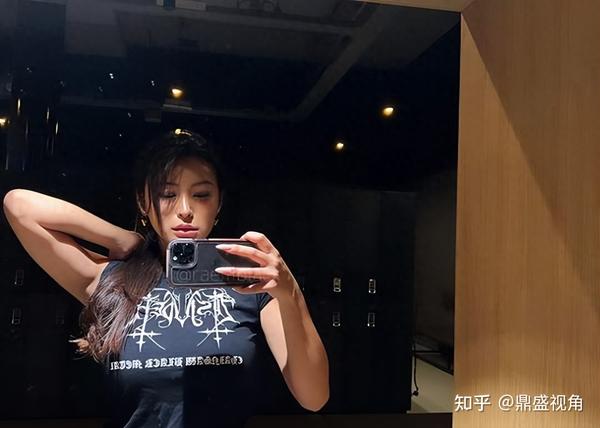 双馨女演员，蕾·莉尔·布莱克(Rae Lil Black)，详细介绍加多图赏析 - 知乎