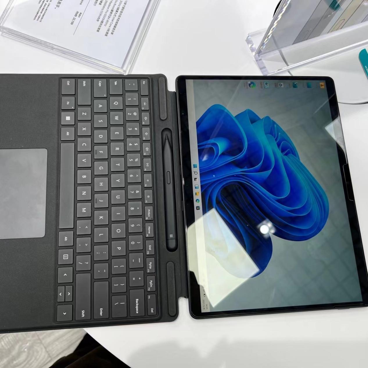 2021年11月买Surface Pro 8还是等Surface Pro 9？