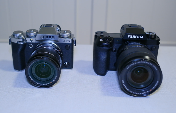 富士XT5，XH2怎么选