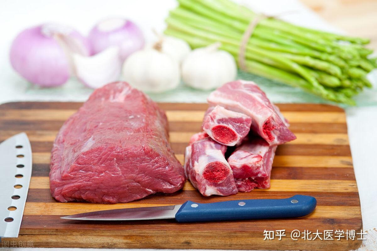 肉用水煮一会，能把里面的嘌呤去掉吗？尿酸高痛风人怎么放心吃肉？ 知乎 