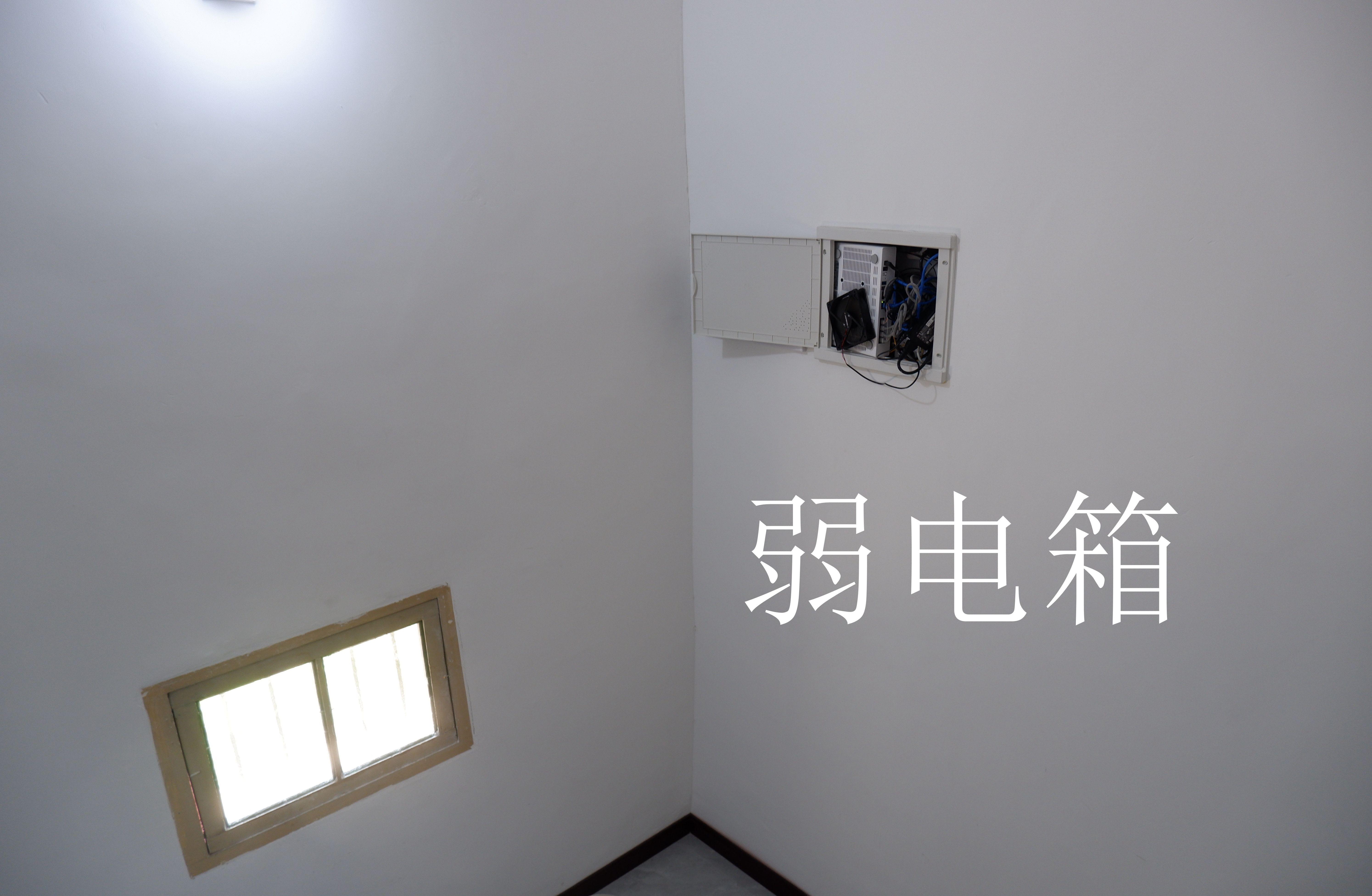 救救内网弱电箱，OpenWrt加持的威联通QHora-301W绝了丨满血万兆与WiFi6！