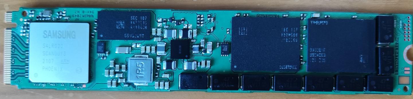 简略的pm983a使用报告 - 知乎