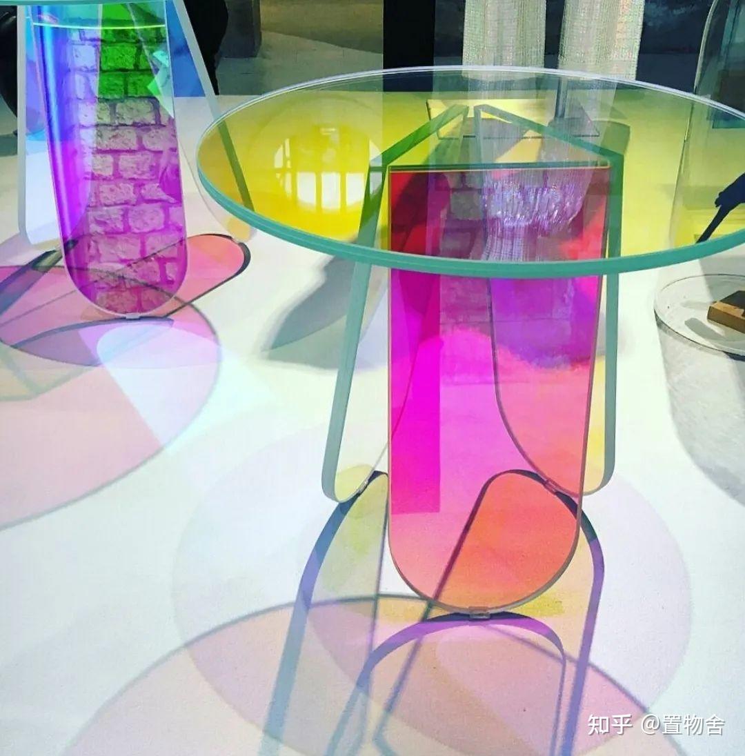 好物推荐|在家中制造出彩虹的Shimmer tavoli茶几 - 知乎