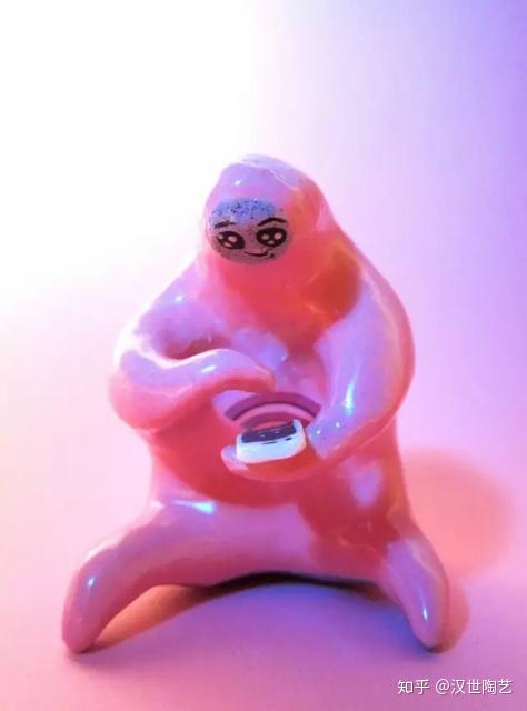 Kaley Flower | 陶瓷与互联网的趣味融合 - 知乎