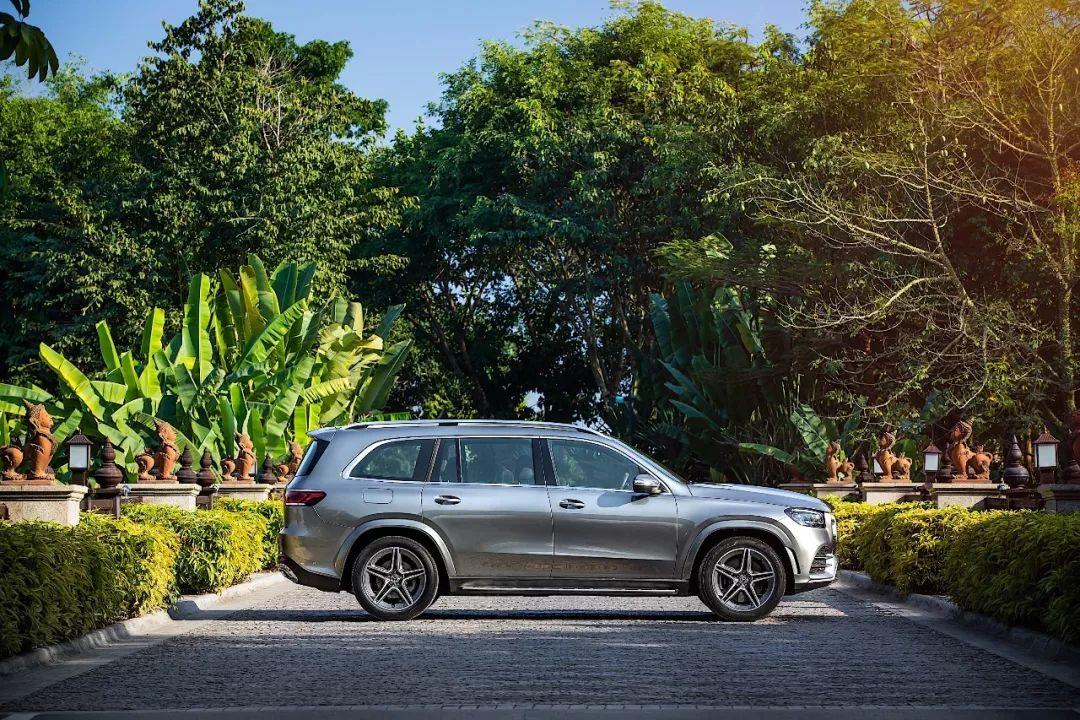全新GLS=一台大G+一台S级轿车|试驾 - 知乎