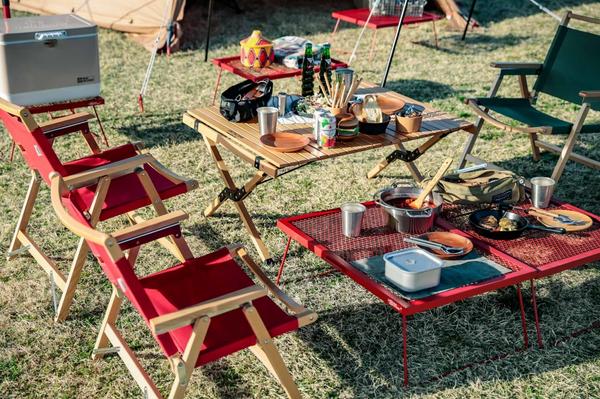 介绍出生和发展概念的秘密故事！ TENT FACTORY的“Steel works FD Table”是最早的钢网桌！ - 知乎