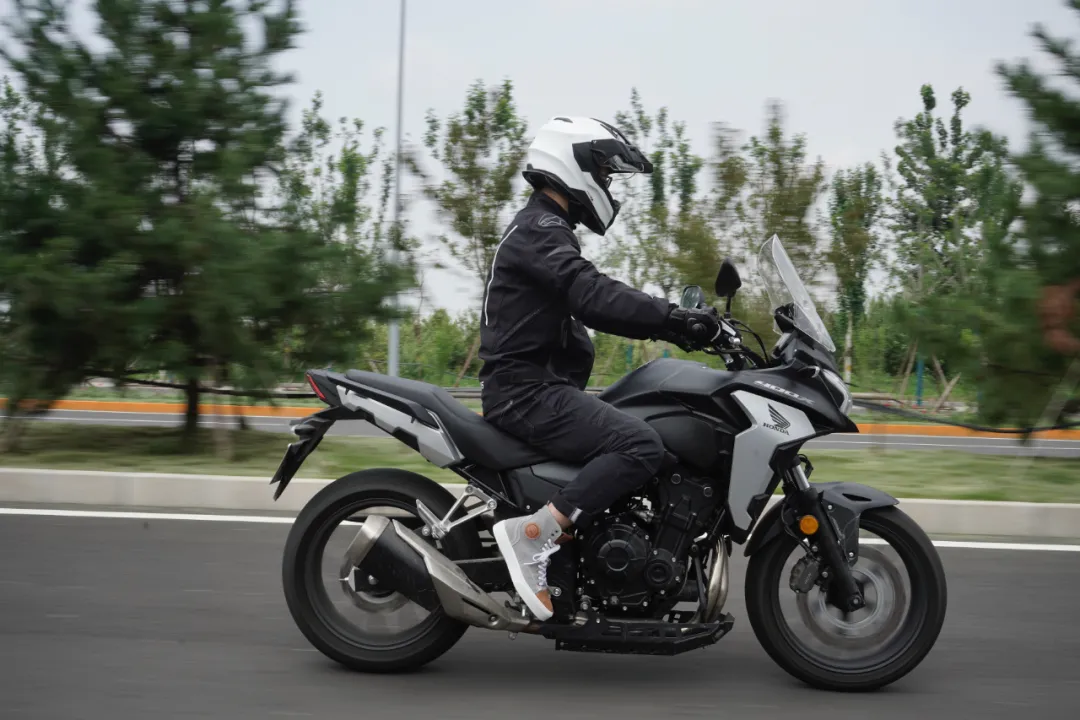 【大家评车】本田CB400X怎么样？ - 知乎