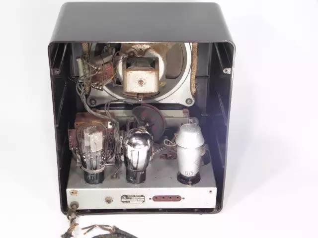 专为纳粹德国服务的国民收音机