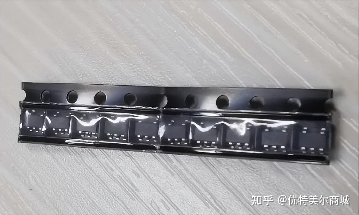 逻辑芯片和存储芯片的区别 知乎 0601