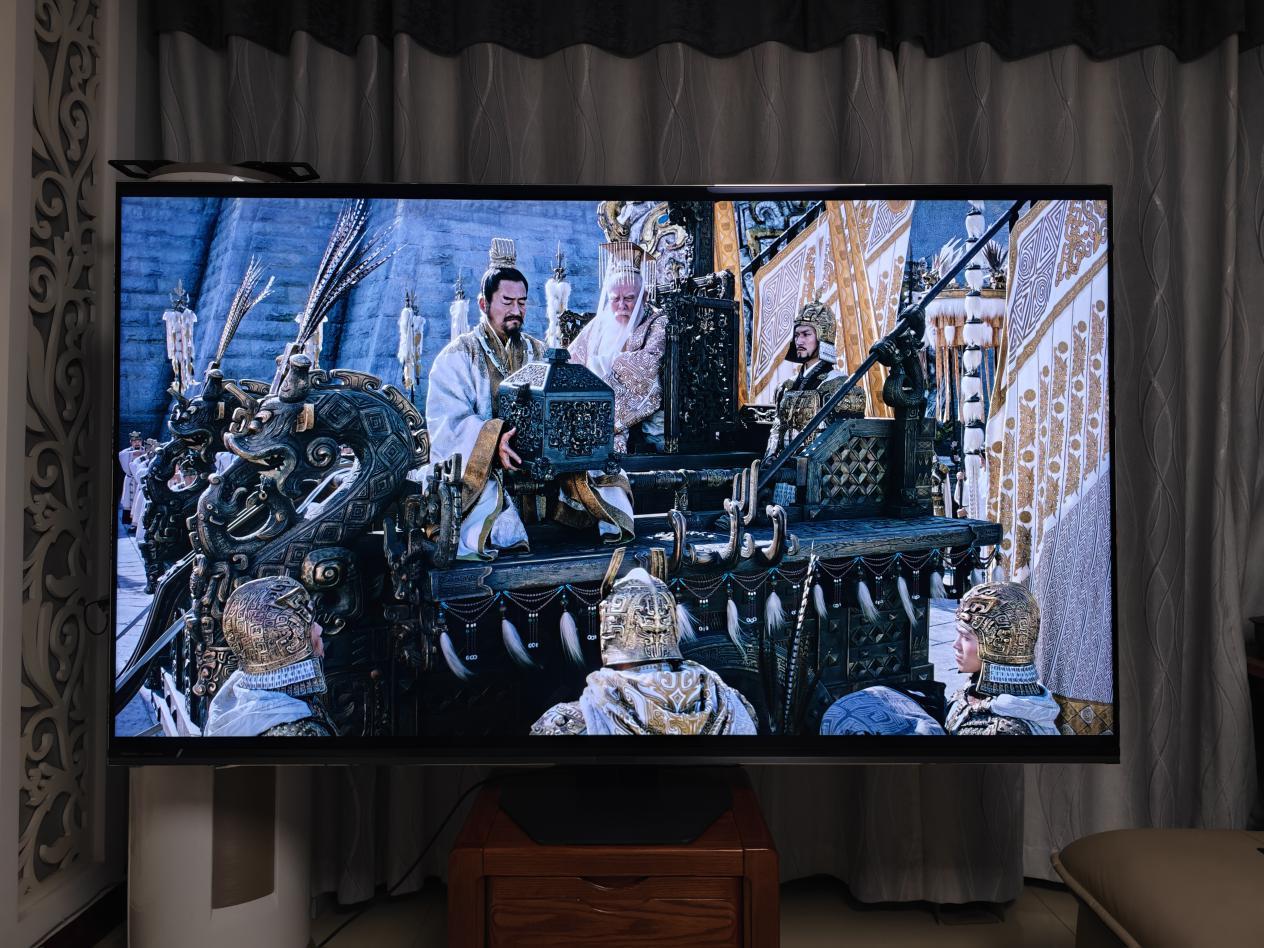 85寸海信电视E8Q Pro深度测评：MiniLED旗舰电视，画质战未来，九年难过时 - 知乎