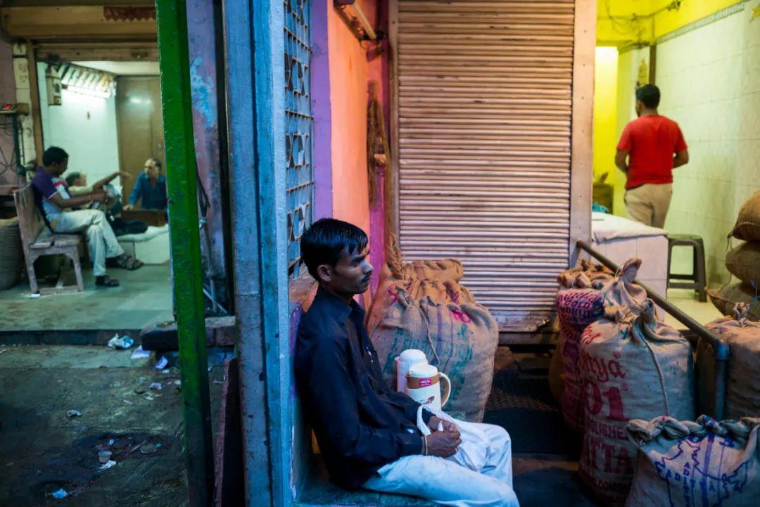 Alex Webb | 全集：99%的街拍照片都是失败的 - 知乎