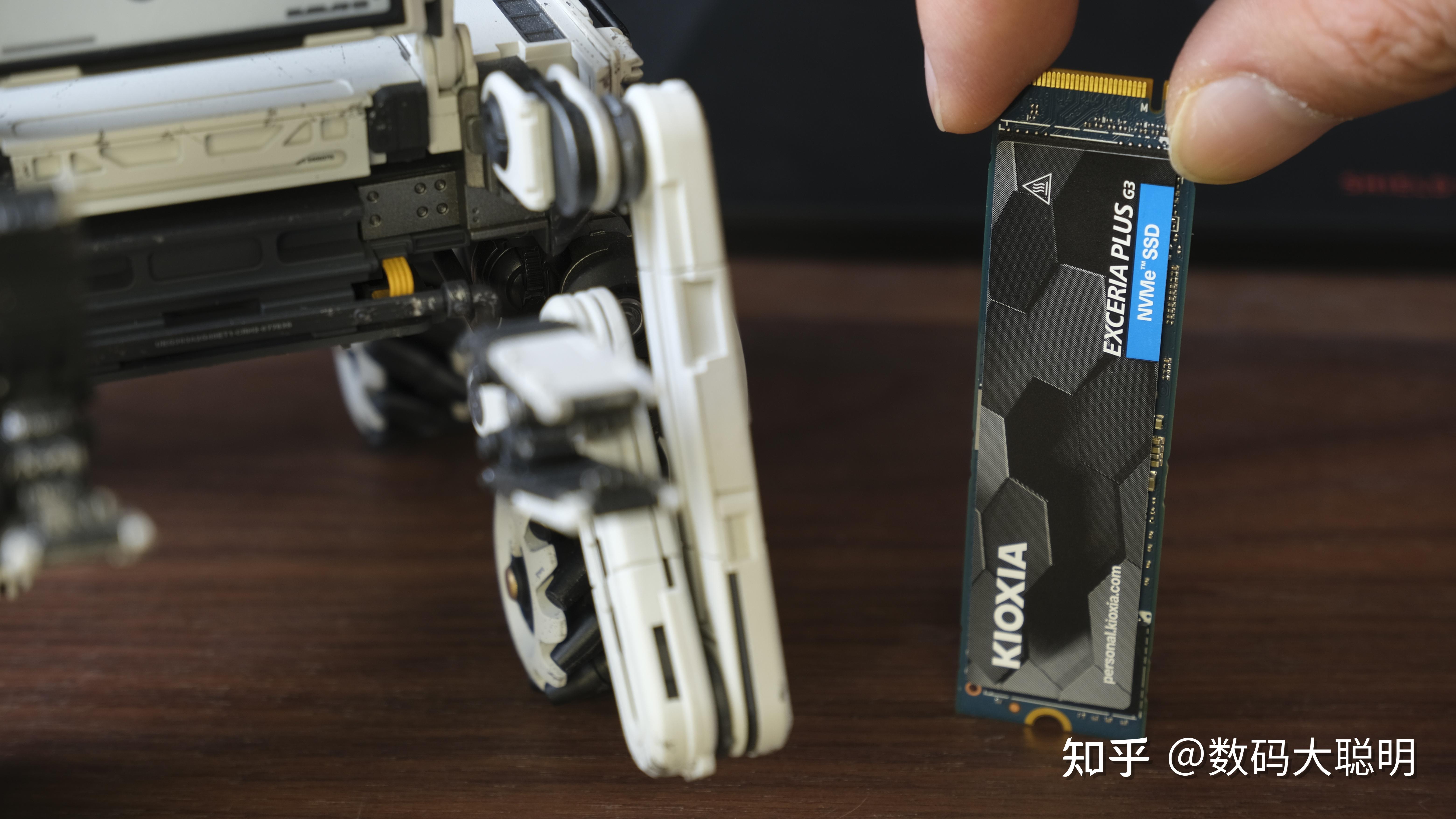 铠侠G3 SD10 1TB性能如何？也许是PCIe4.0最值得入手的入门产品 - 知乎