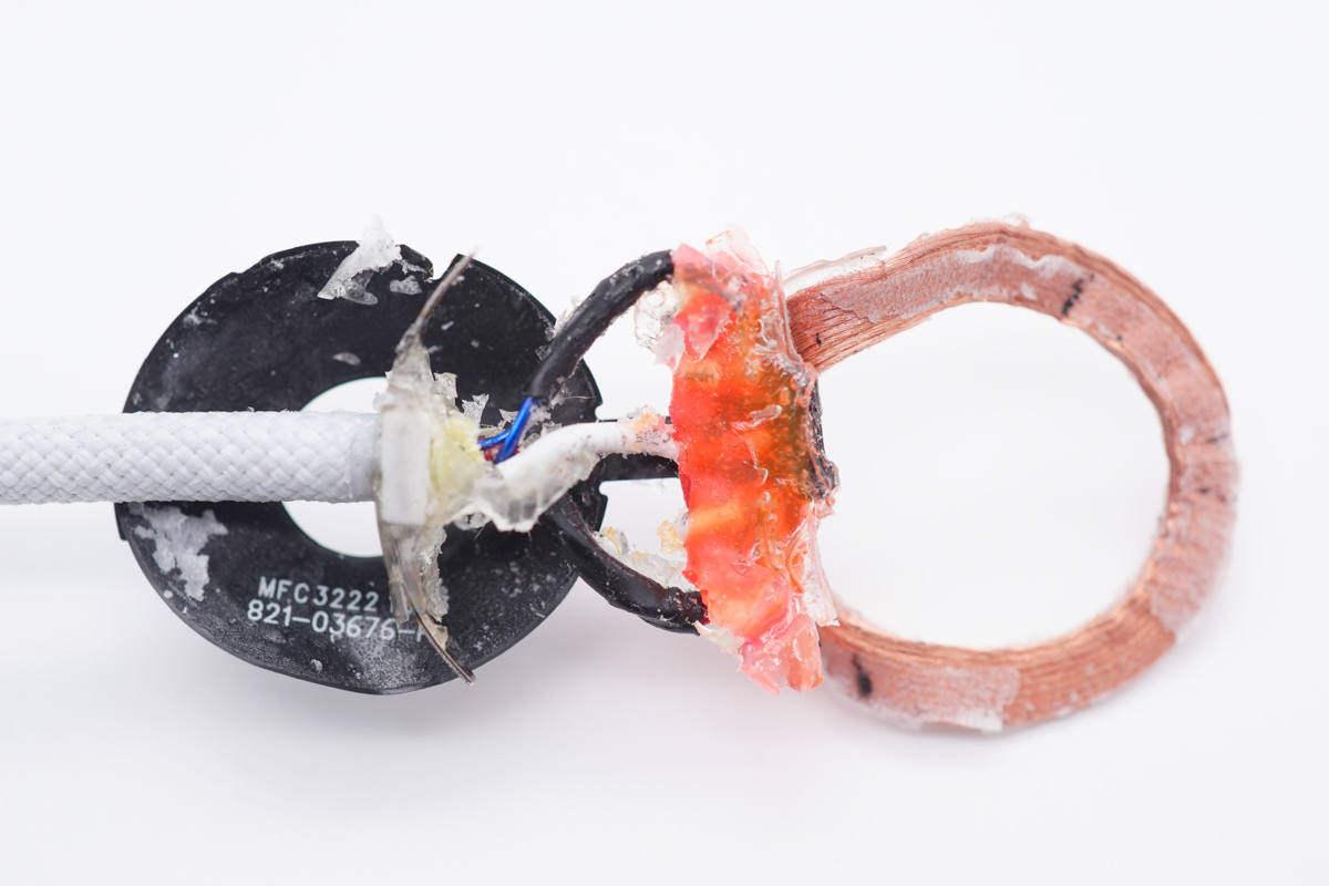 拆解报告：Apple Watch ultra原装磁吸无线充电器A2515 - 知乎