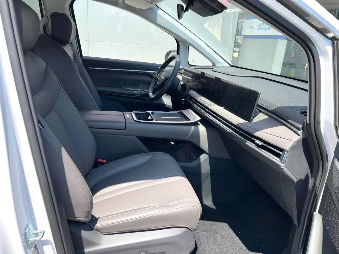 展车：大通G70 MPV指导价19.98万，现在14.78万 - 知乎