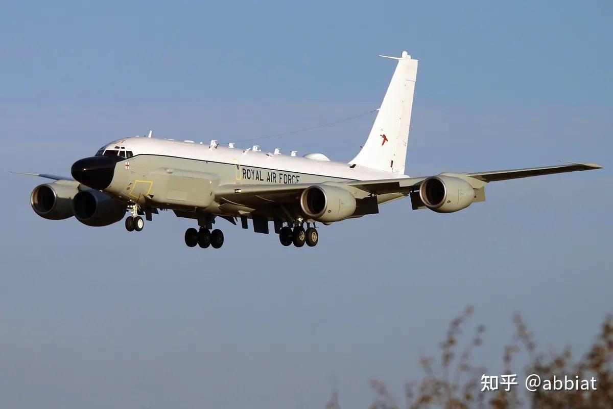 美军C-135运输机及其改装各型特种军机简介 - 知乎