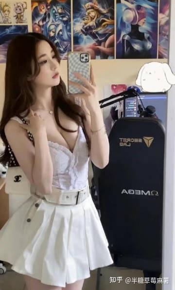 LPL英文流新解说kitty，这身材也太好了吧 - 知乎